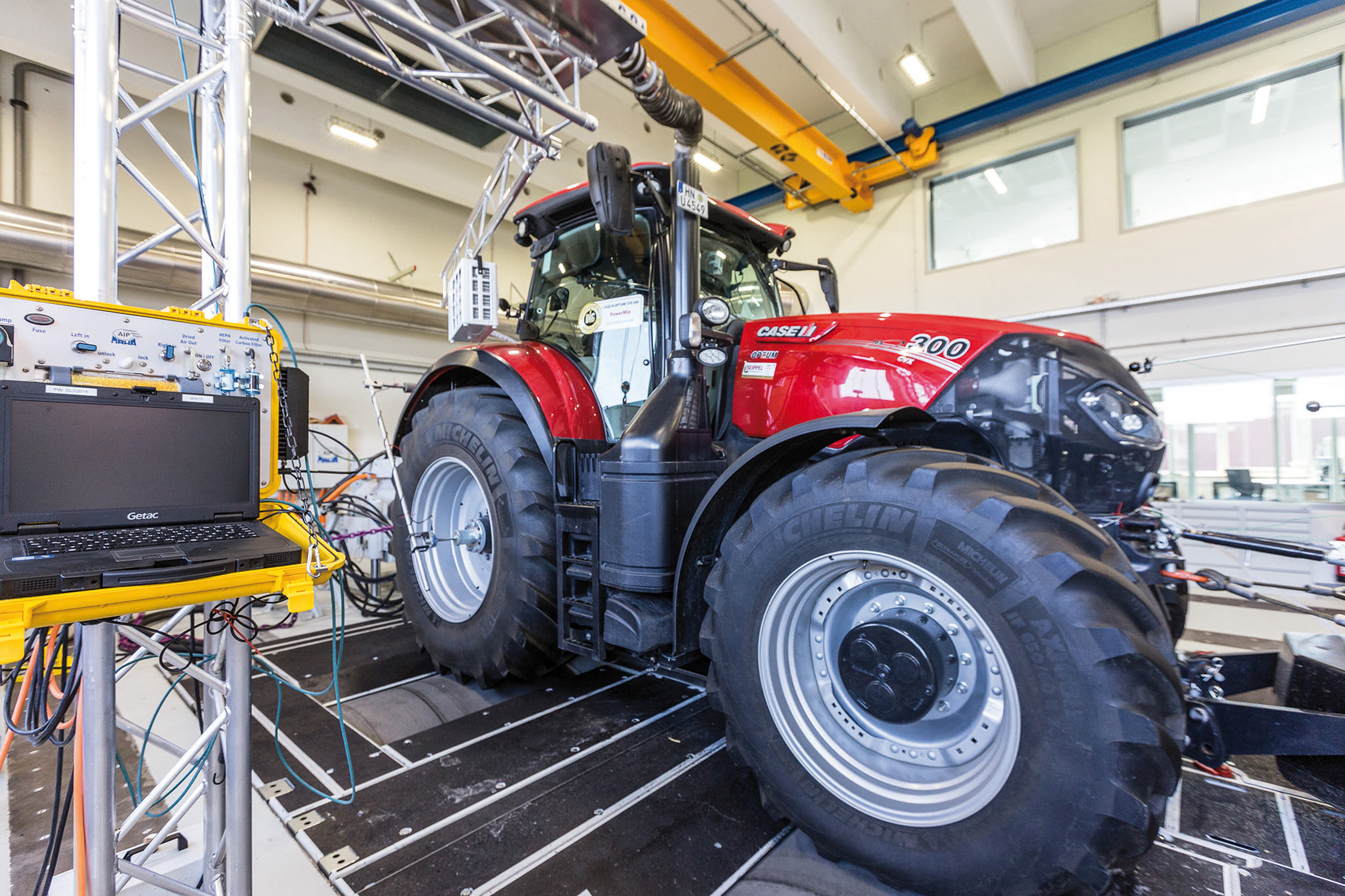 DLG TestService: Performance and consumption measurement